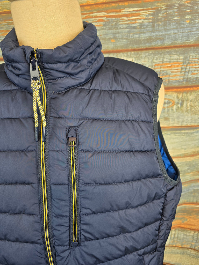 FYNCH-HATTON Light Weight Gilet – Retreat Clothing